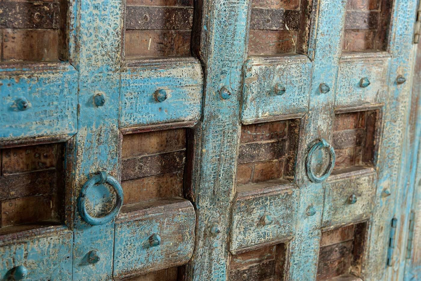 oud dressoir uit india 216 x 48 x 100 - Koreman Maastricht
